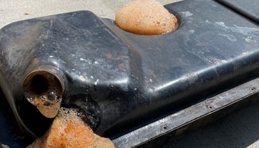 Cleaning of Fuel Varnish and Crud from a Morris Minor Fuel Tank – The ...